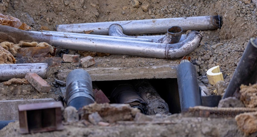 The Tech Rewriting Commercial Sewer Repair
